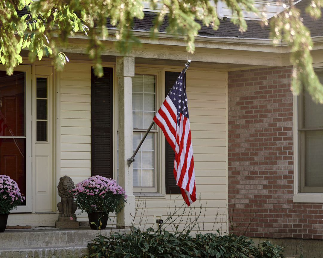 How to Choose the Right American Flag for Your Home – Flags USA