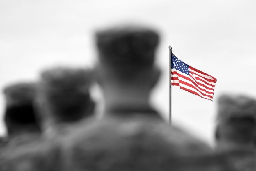 How To Properly Display U.S. Military Flags in Order of Precedence ...
