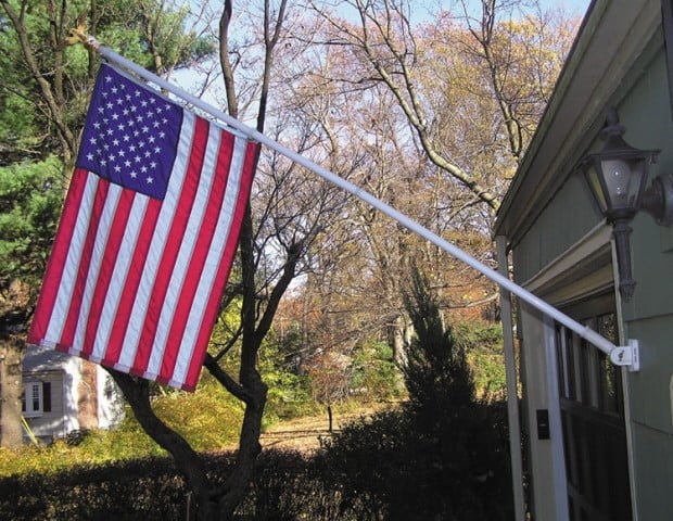 Outdoor Residential Flag Sets – Flags USA